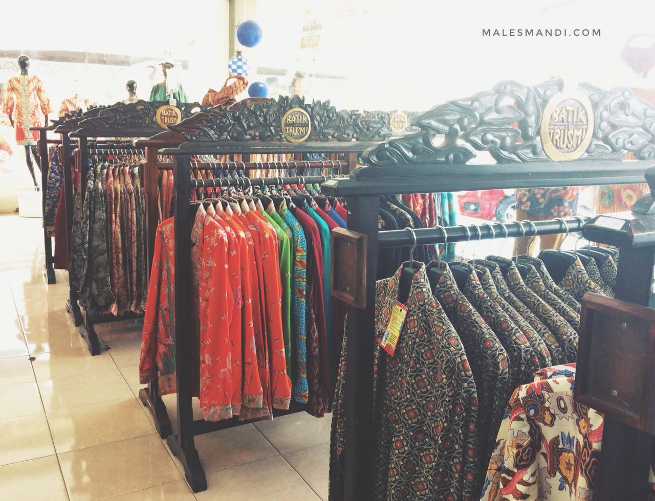 Itinerary Weekend di Cirebon | Males Mandi